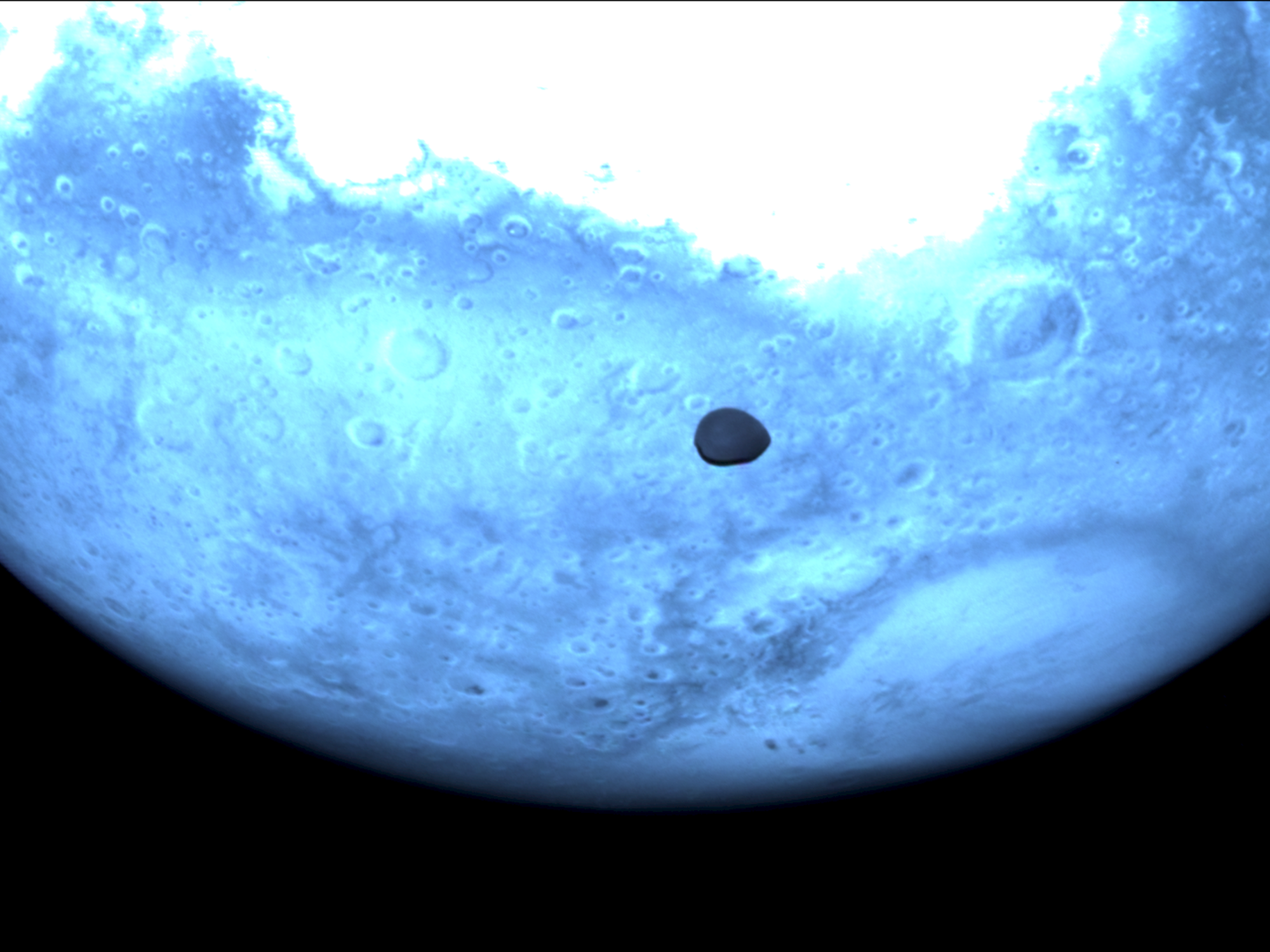 Check Out These Rare Images of Deimos, One of Mars' Mysterious Moons