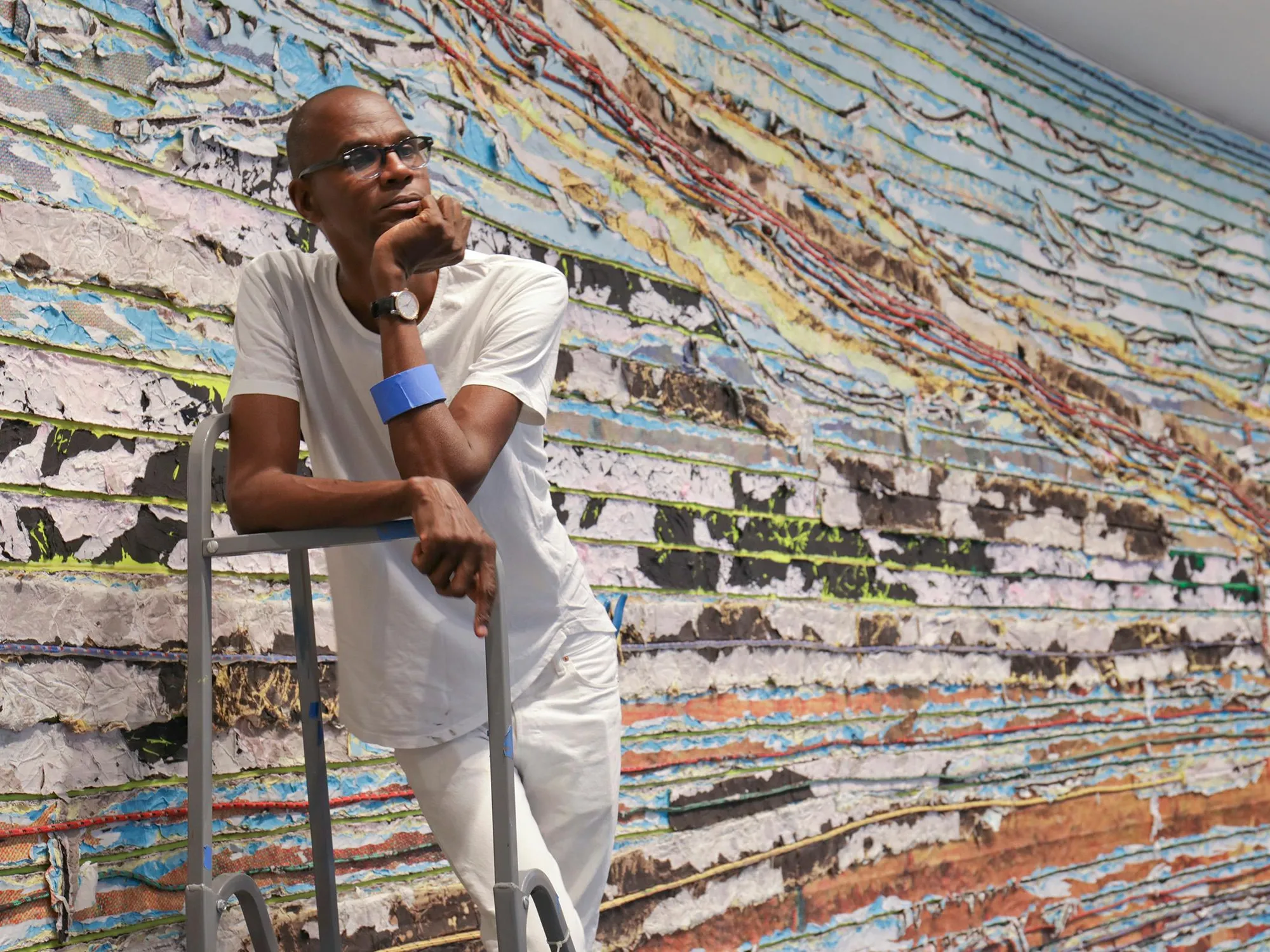 Mark Bradford’s Paintings Scratch at the Surface of a Conflicted America