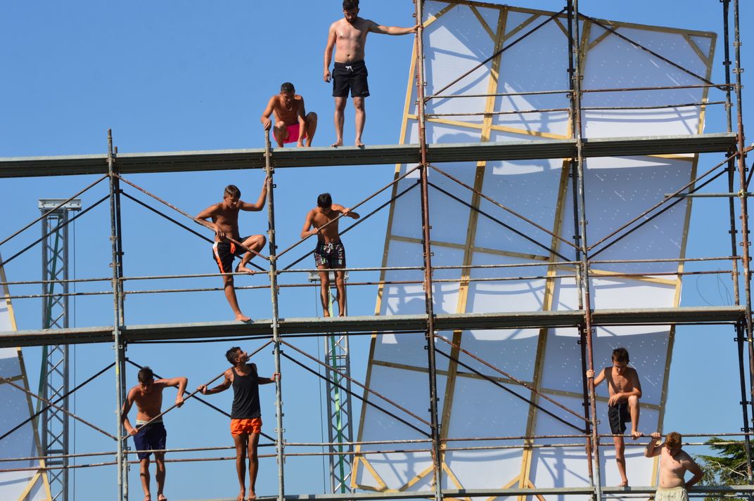 The jumping structure | Smithsonian Photo Contest | Smithsonian Magazine