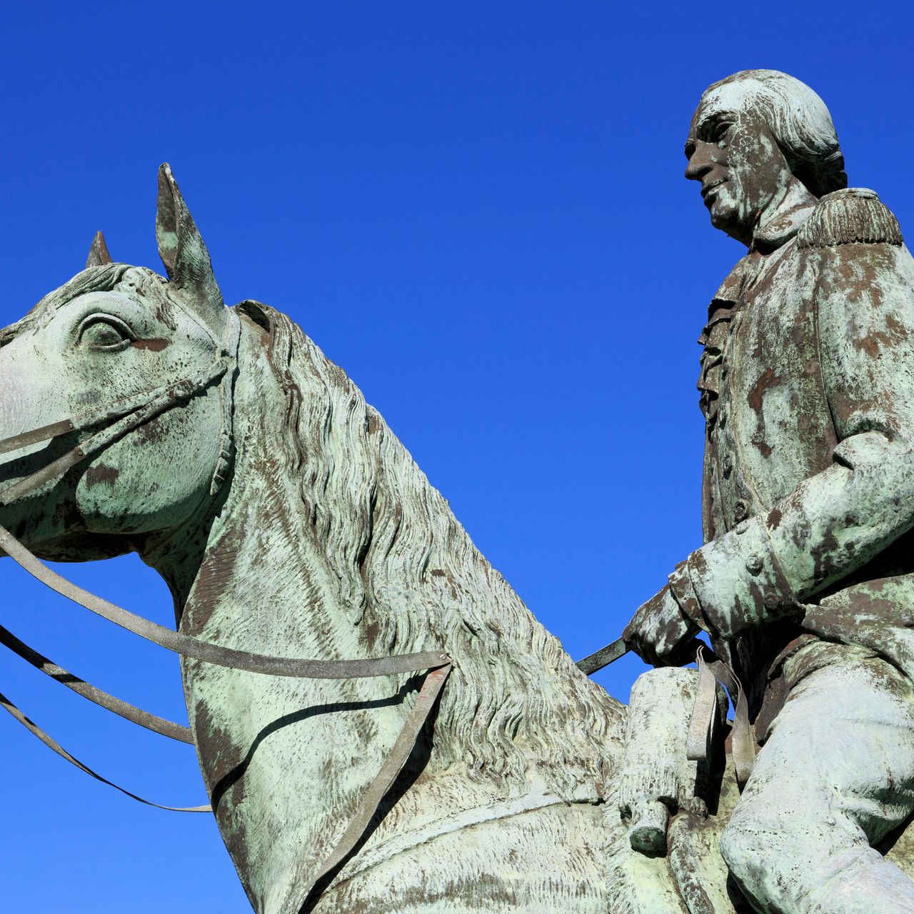 Bernardo De Galvez Statue