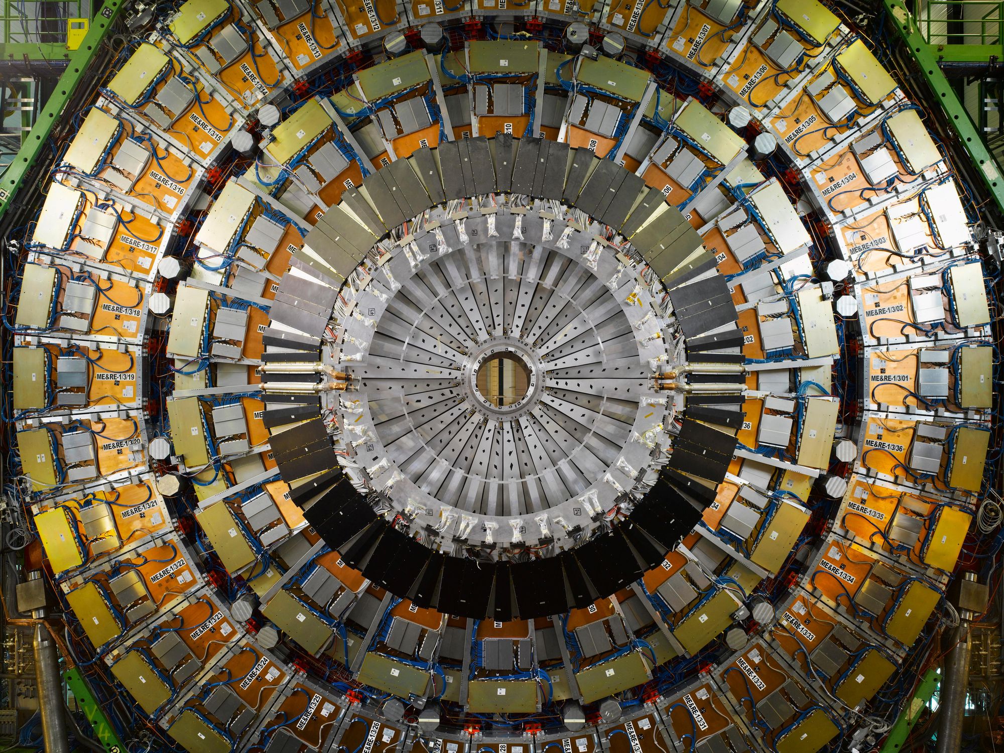 CERN Seeks International Artists For Full-Time Residency
