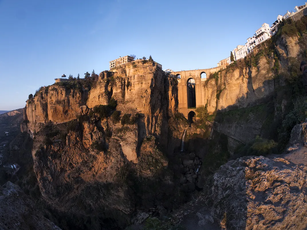 Cliffs crying | Smithsonian Photo Contest | Smithsonian Magazine