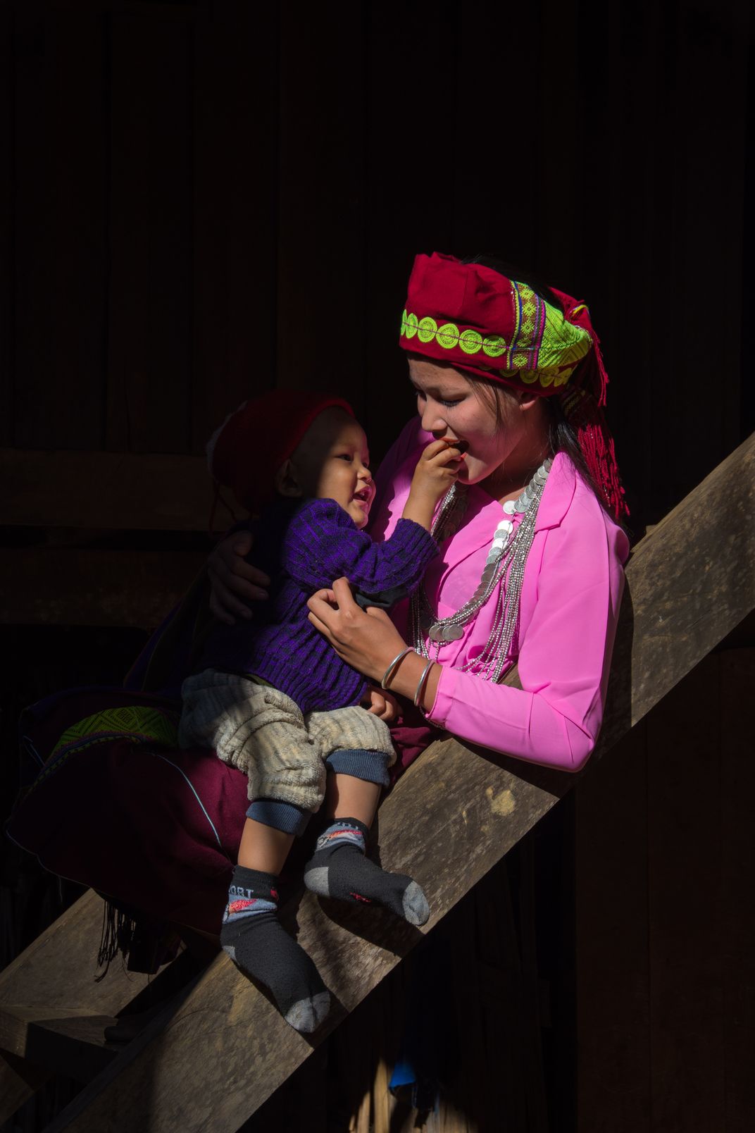 Chin Race Mother & Son | Smithsonian Photo Contest | Smithsonian Magazine