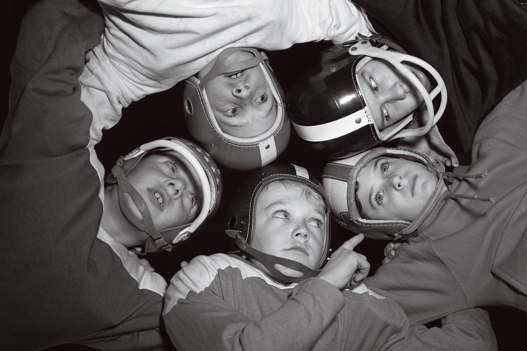 How a Deaf Quarterback Changed Sports Forever By Inventing the Huddle