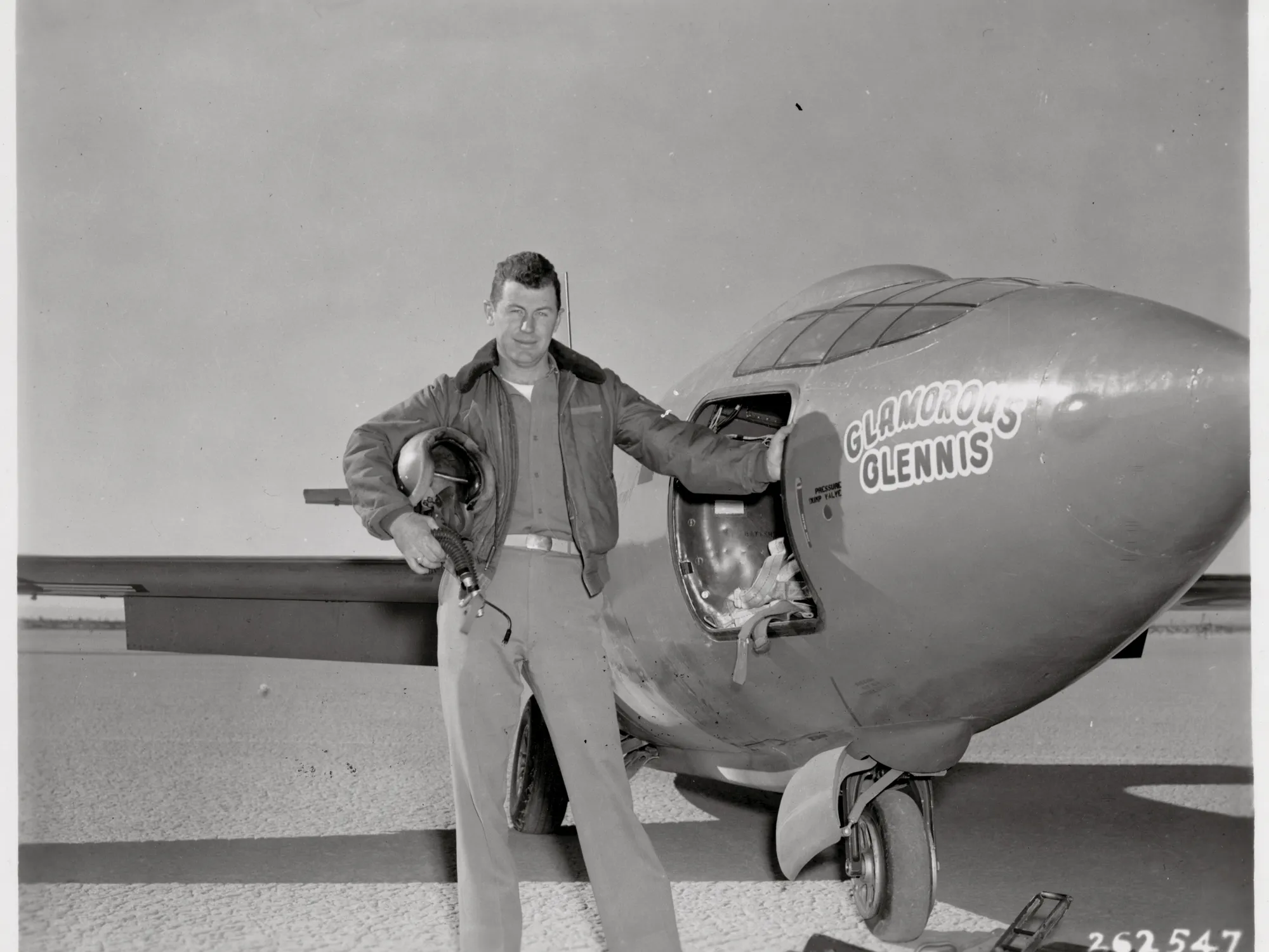 Remembering Chuck Yeager, a Pilot with the Right Stuff | Smithsonian ...