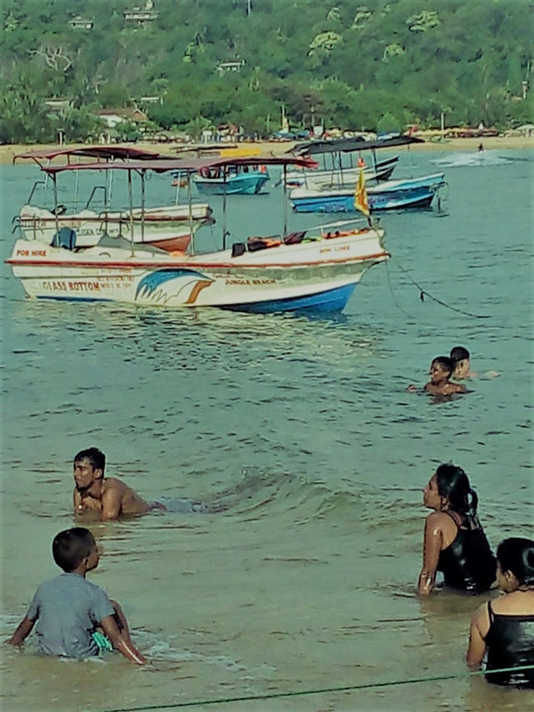 people bathing in sea | Smithsonian Photo Contest | Smithsonian Magazine