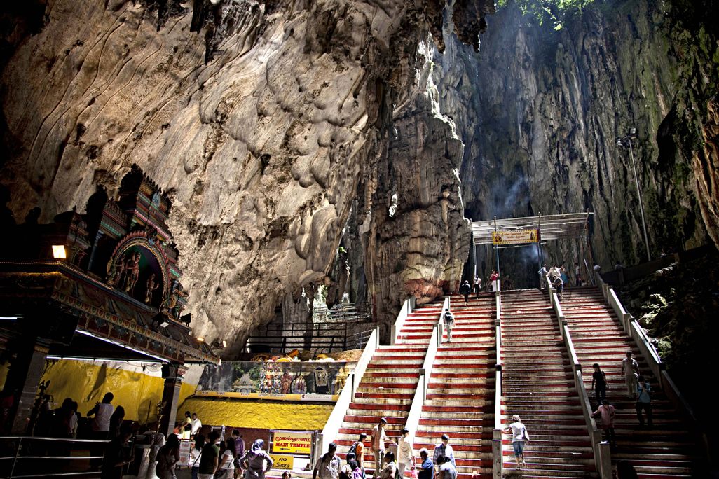 biggest cave temple