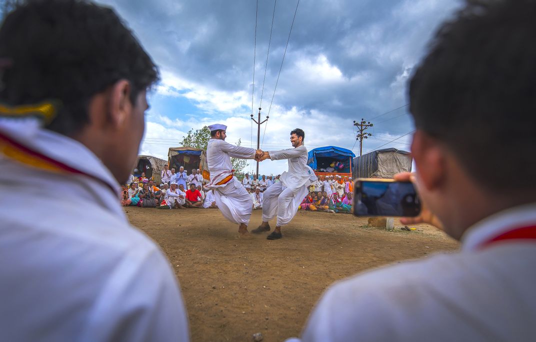 Palkhi Festival : Devotee dance | Smithsonian Photo Contest ...