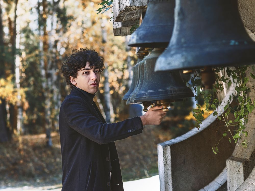 bell ringing | Smithsonian Photo Contest | Smithsonian Magazine
