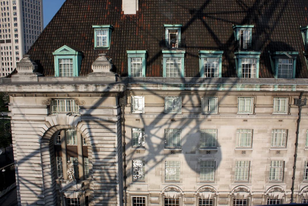 Shadow of the London Eye photographed from the London Eye | Smithsonian ...