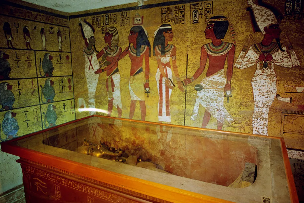 king tut description