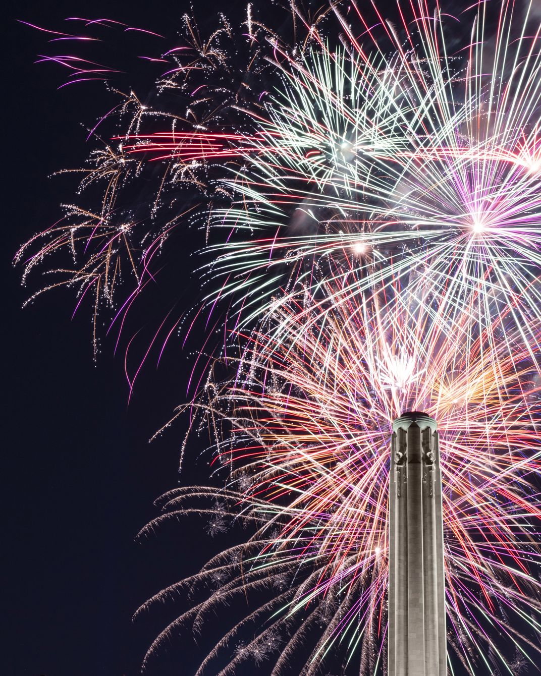 Fireworks over Liberty Memorial | Smithsonian Photo Contest ...