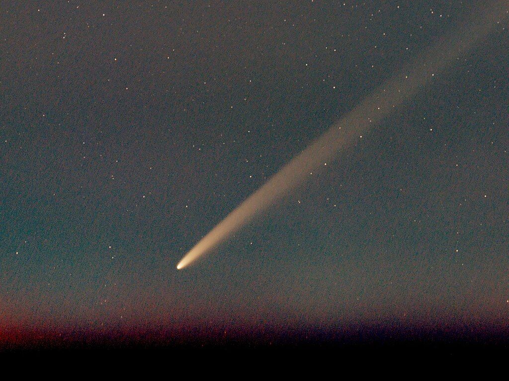 Two Comets Could Be Visible to the Naked Eye This Fall. Here's How to ...