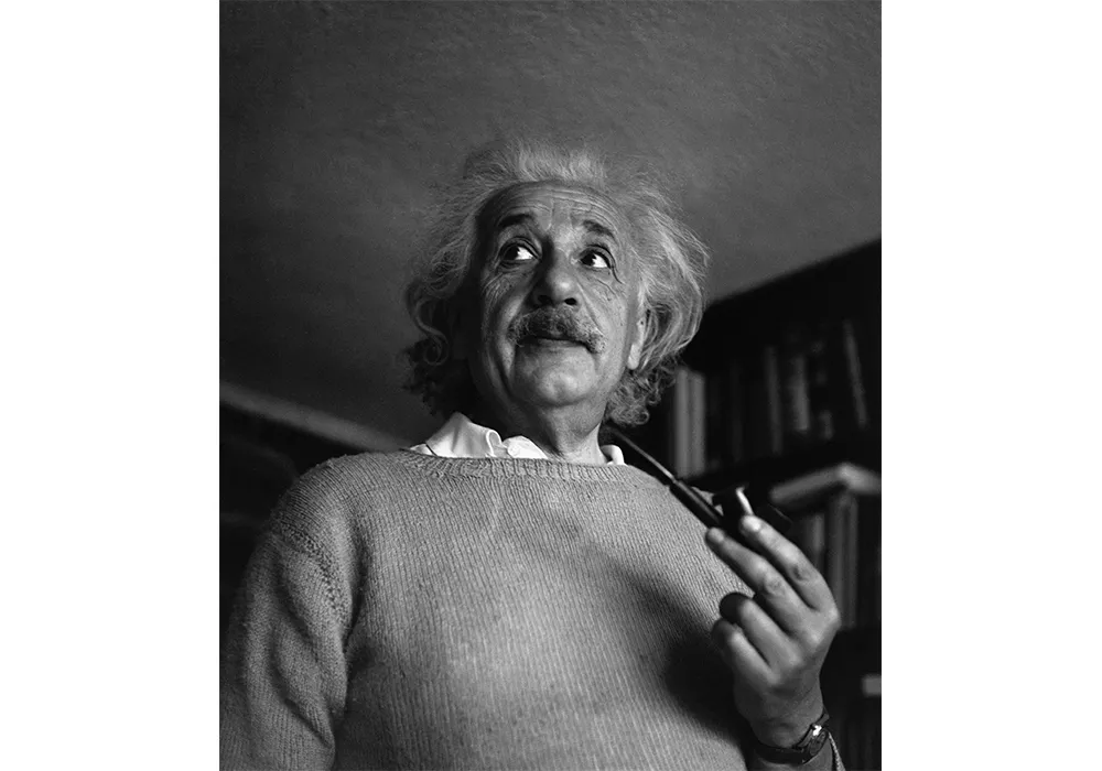 albert einstein smoking