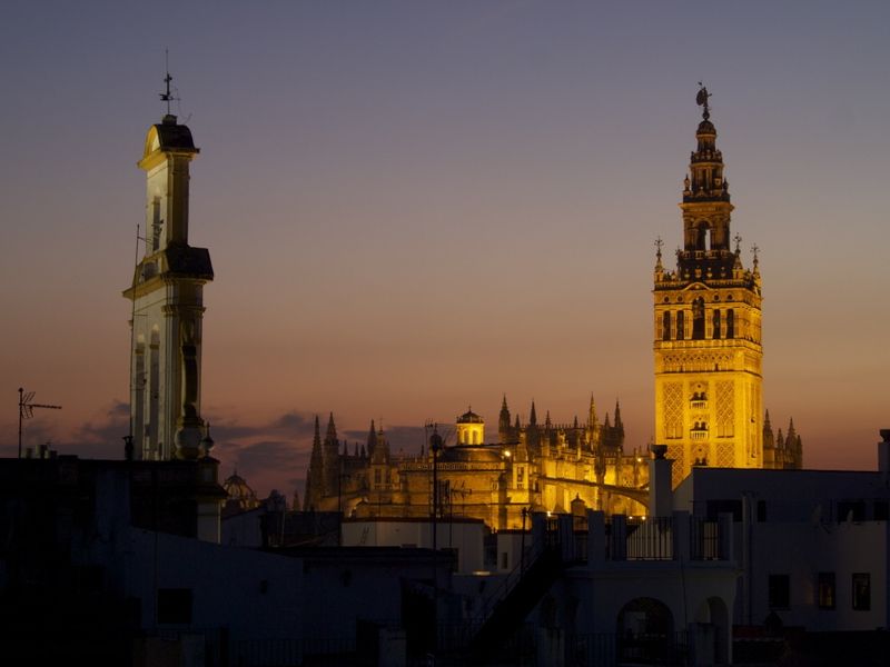 Sevilla at Night | Smithsonian Photo Contest | Smithsonian Magazine