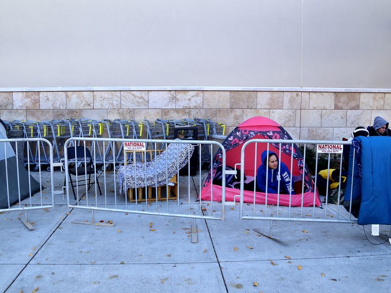 The Pink Tent | Smithsonian Photo Contest | Smithsonian Magazine
