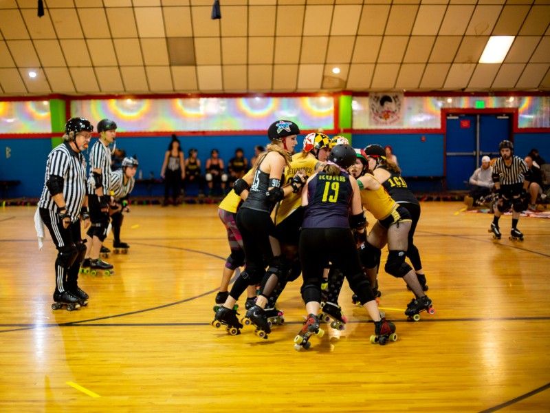 roller derby uniform rules