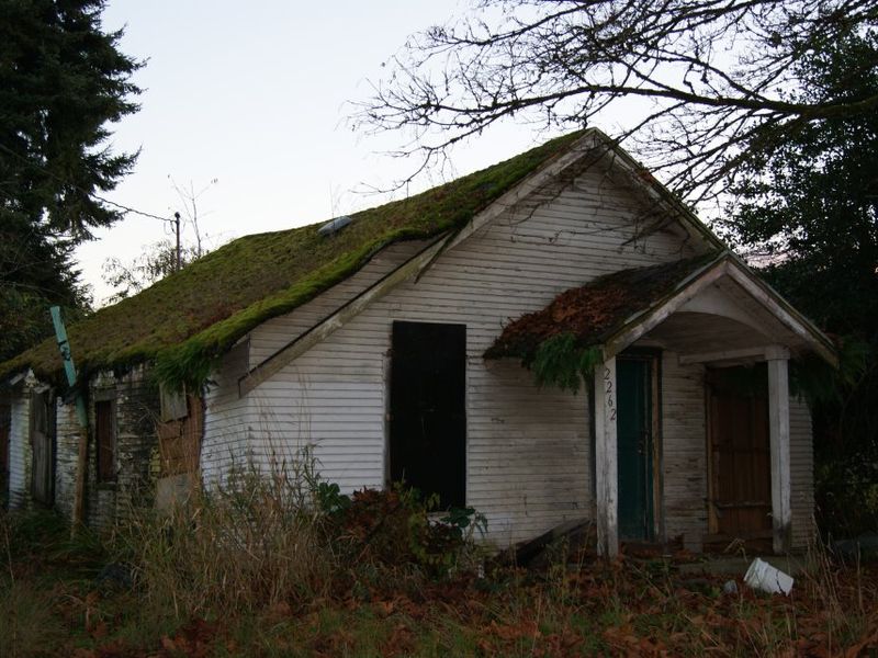 Driving past an old run-down shack | Smithsonian Photo Contest ...