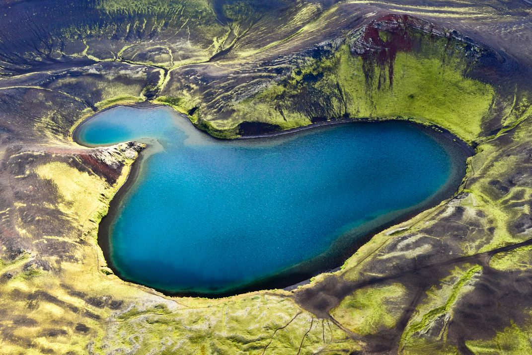 Colorful crater lake in Veidivtn area, Iceland | Smithsonian Photo ...
