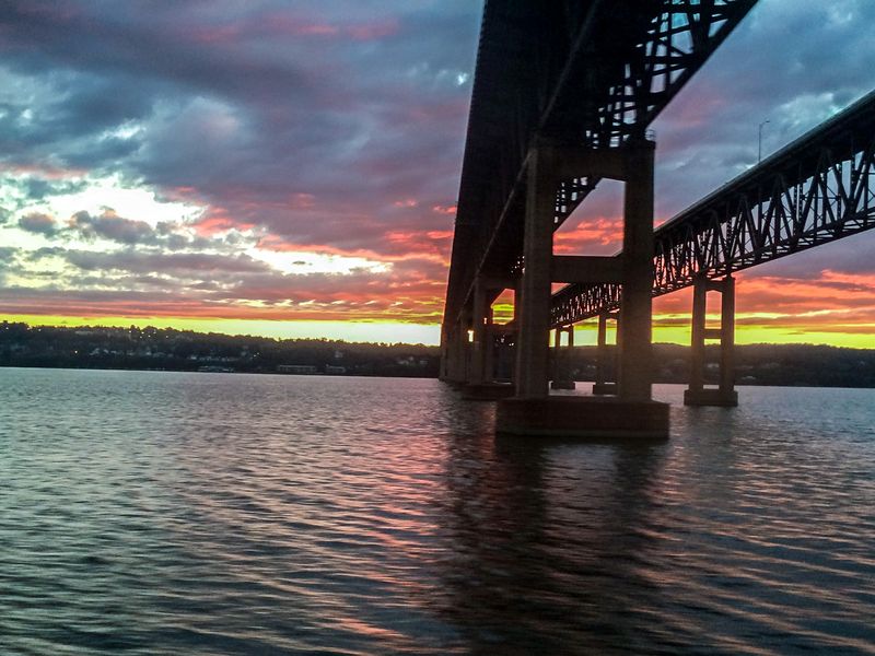 Newburgh Beacon Bridge Over the Hudson | Smithsonian Photo Contest ...