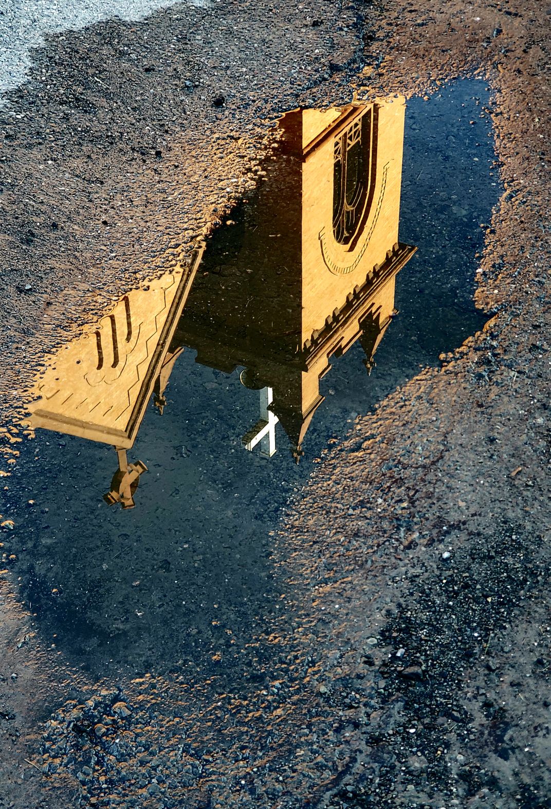 Puddle of Hope | Smithsonian Photo Contest | Smithsonian Magazine