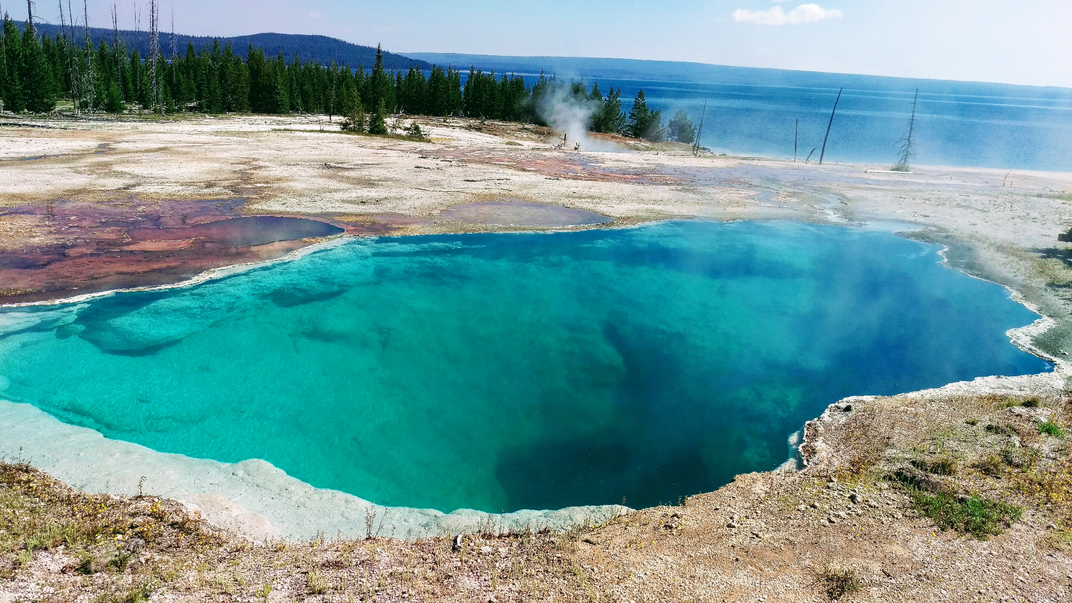 Abyss Hot Spring | Smithsonian Photo Contest | Smithsonian Magazine