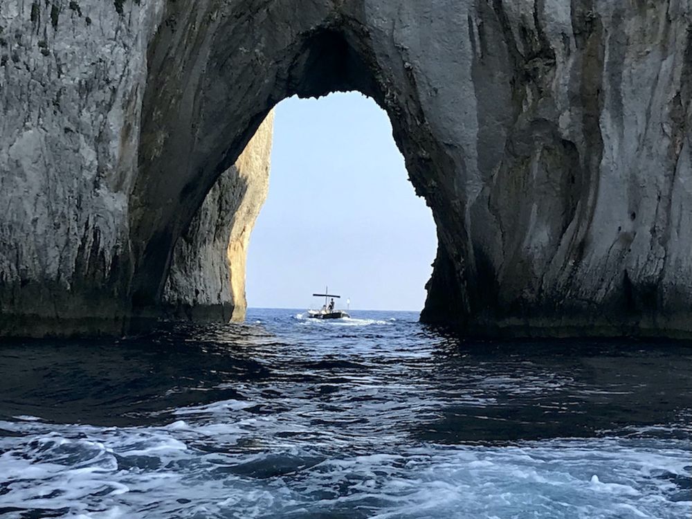Passing through the arch | Smithsonian Photo Contest | Smithsonian Magazine