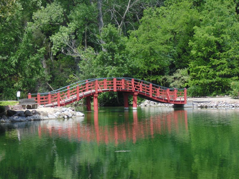 Red Bridge | Smithsonian Photo Contest | Smithsonian Magazine