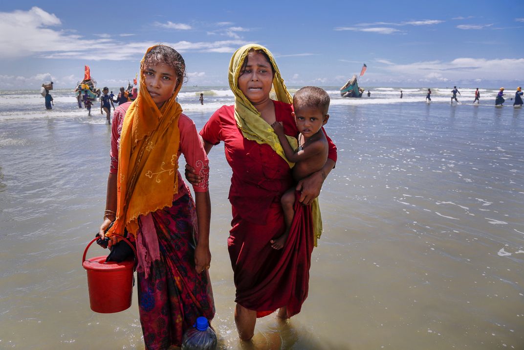 Rohingya peoples entering in Bangladesh | Smithsonian Photo Contest ...