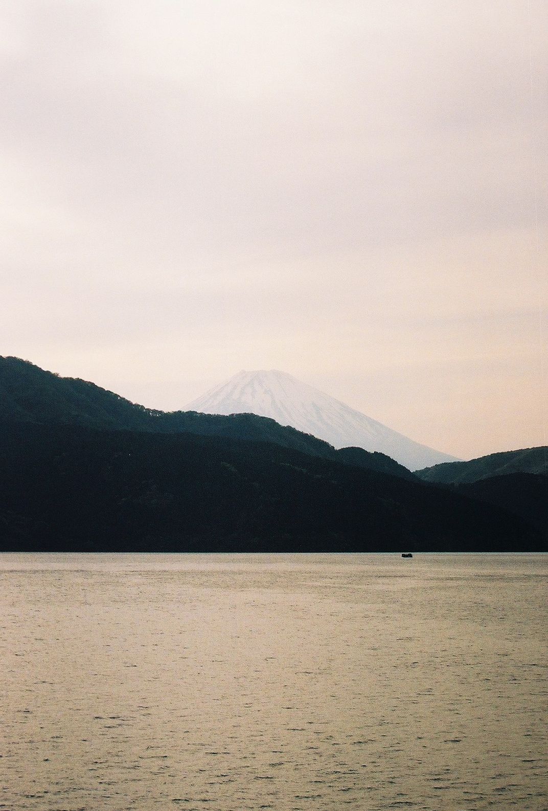 Mt. Fuji on Film | Smithsonian Photo Contest | Smithsonian Magazine