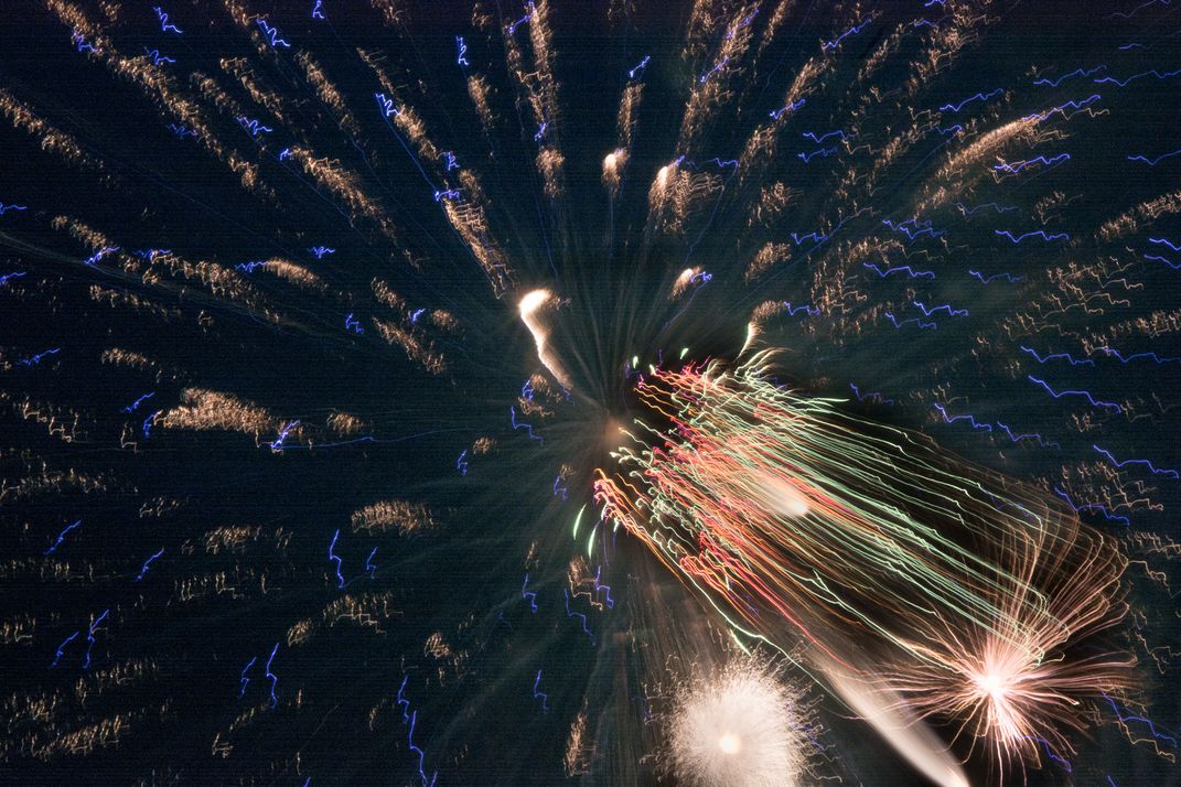 Fireworks--with a Special Twist! | Smithsonian Photo Contest ...
