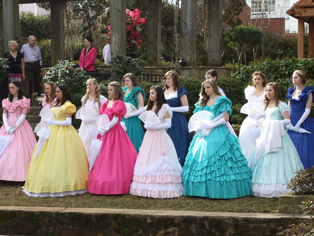 Azalea Belles | Smithsonian Photo Contest | Smithsonian Magazine