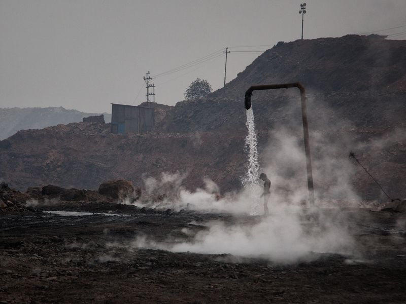 A Bath among Toxic Smoke | Smithsonian Photo Contest | Smithsonian Magazine