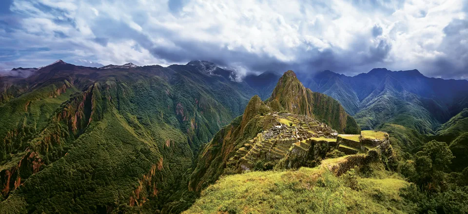 The Seven Continents: Around the World | Smithsonian Journeys