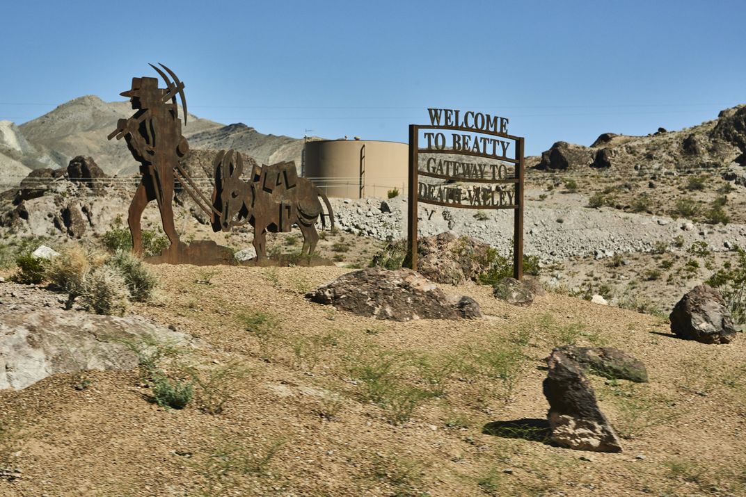 Death Valley Gateway | Smithsonian Photo Contest | Smithsonian Magazine
