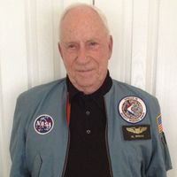 Articles by Al Worden | Smithsonian Magazine