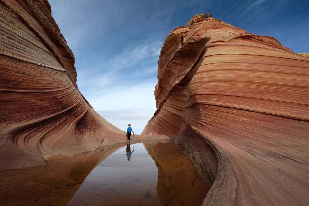 Mom and the Wave | Smithsonian Photo Contest | Smithsonian Magazine