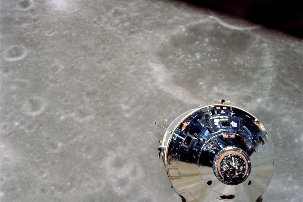 apollo 10 speed record