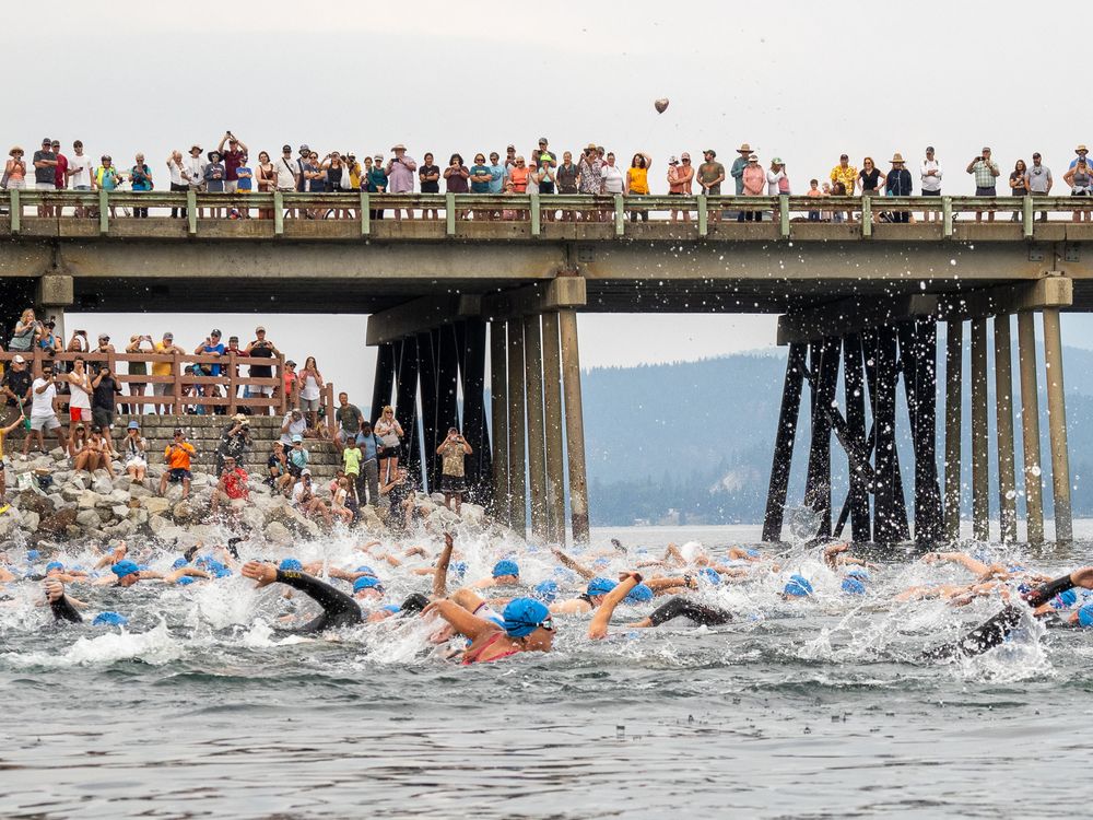 Long Bridge Swim | Smithsonian Photo Contest | Smithsonian Magazine