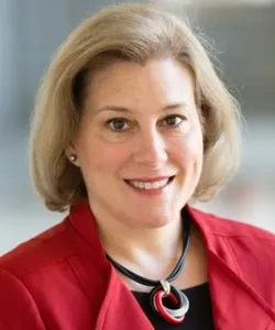 Victoria Clement | Smithsonian Journeys Expert | Smithsonian Journeys