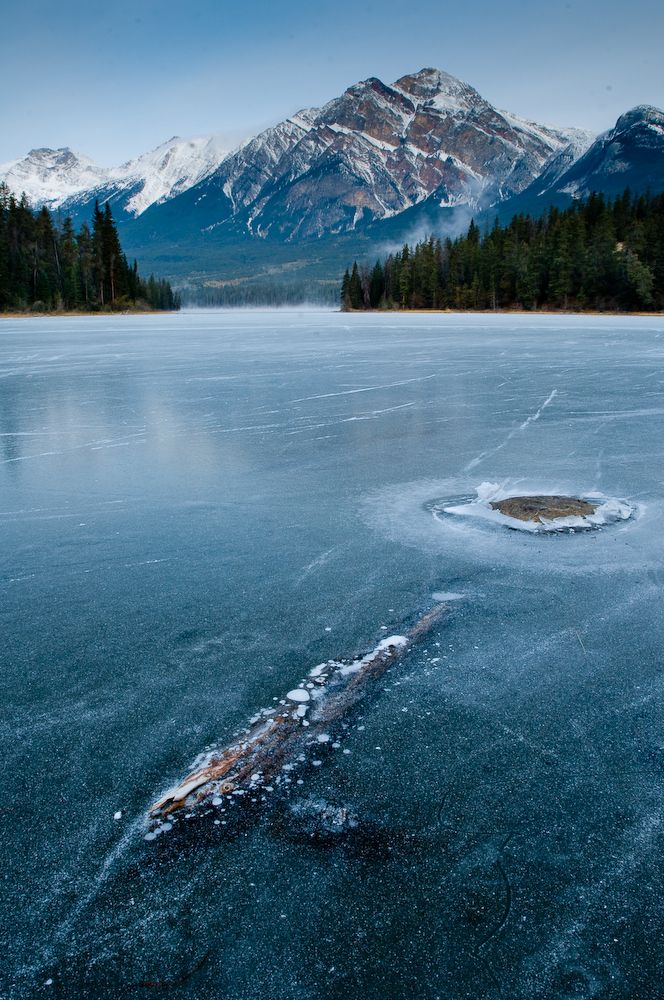 Frozen Pyramid Lake, Jasper NP | Smithsonian Photo Contest ...