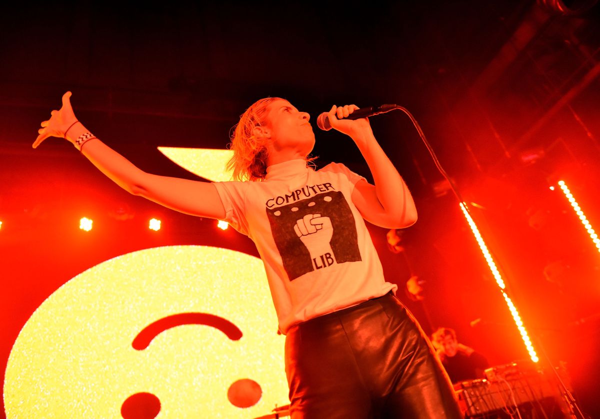 How Artificial Intelligence Helped Make an Experimental Pop Album ...