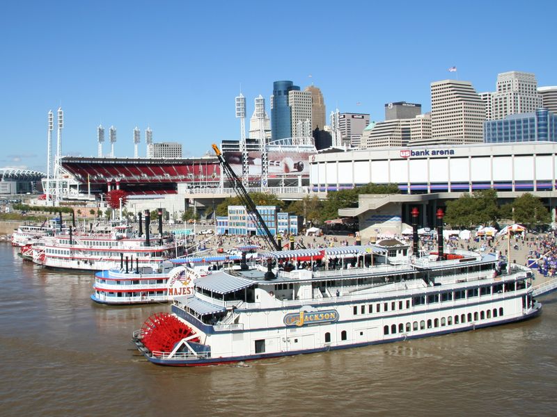 The Tall Stacks Festival riverboats gather on the Ohio River at ...