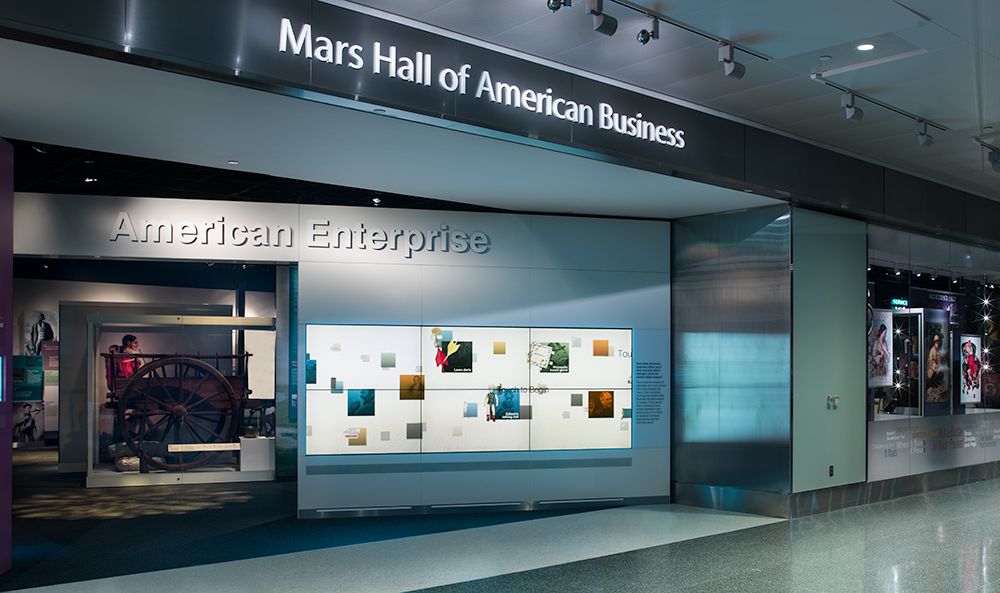 How Curators Wrestled With the Complex Story of American Business
