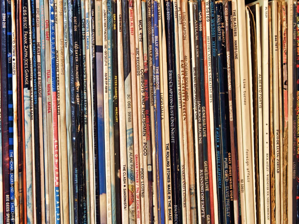 The Stories Behind Six Iconic Album Cover Shots Taken in America—and ...