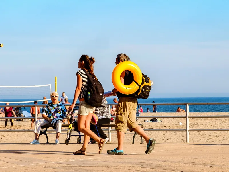Life floats by | Smithsonian Photo Contest | Smithsonian Magazine