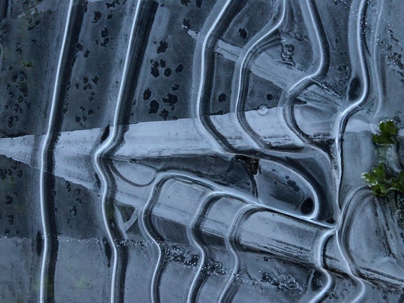 Geometric Pattern in Ice | Smithsonian Photo Contest | Smithsonian Magazine