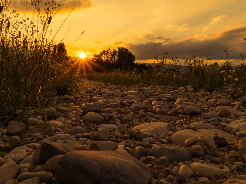 Sunset in a trail | Smithsonian Photo Contest | Smithsonian Magazine