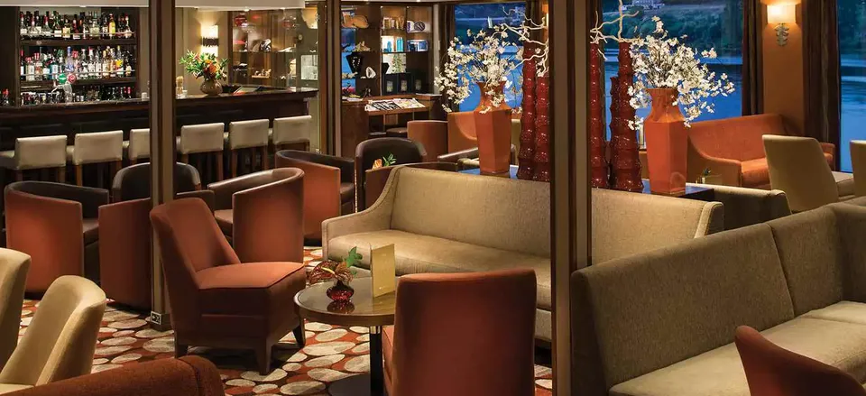 AmaSintra | Smithsonian Journeys