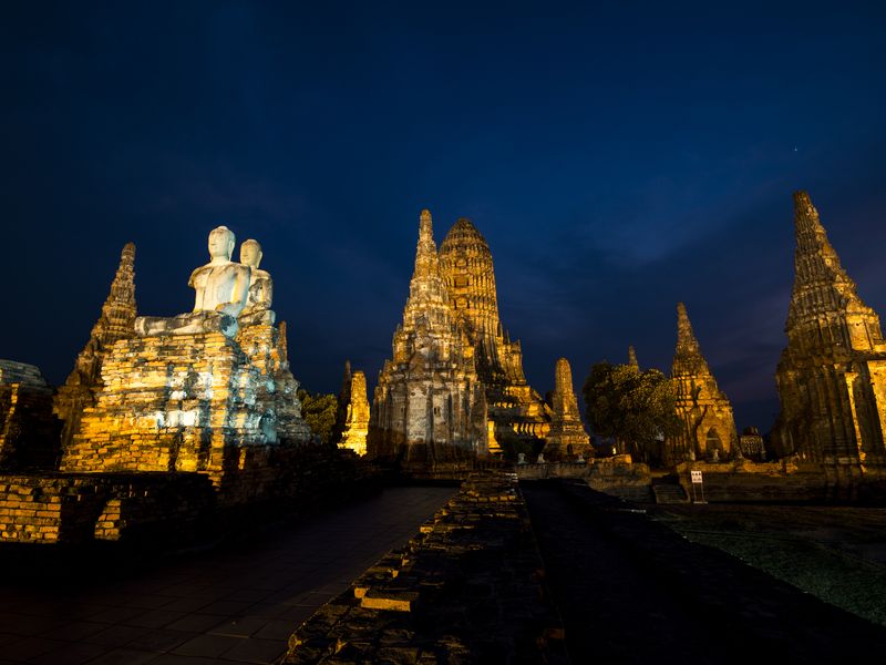 Temple light | Smithsonian Photo Contest | Smithsonian Magazine